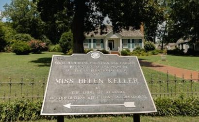 A Little Happier: Helen Keller Tells the Story of the Moment Her Life Changed. | Gretchen Rubin